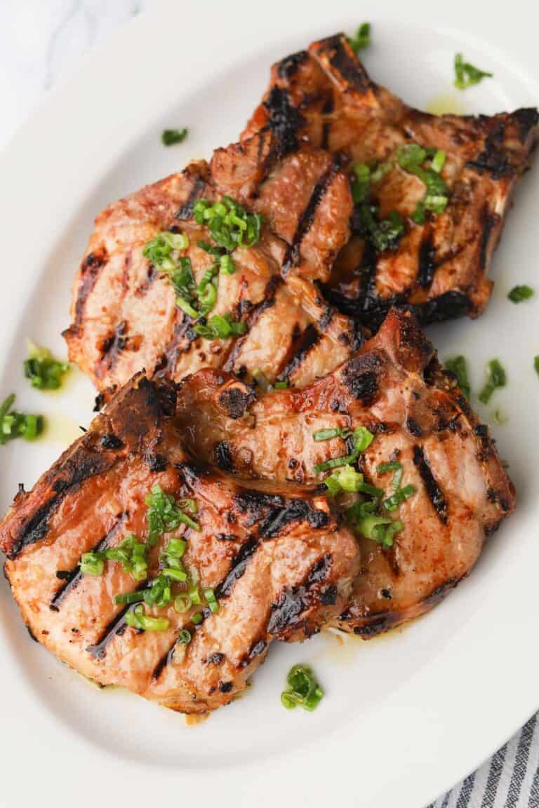 Suon Nuong (Vietnamese Grilled Lemongrass Pork Chops) - A Peachy Plate