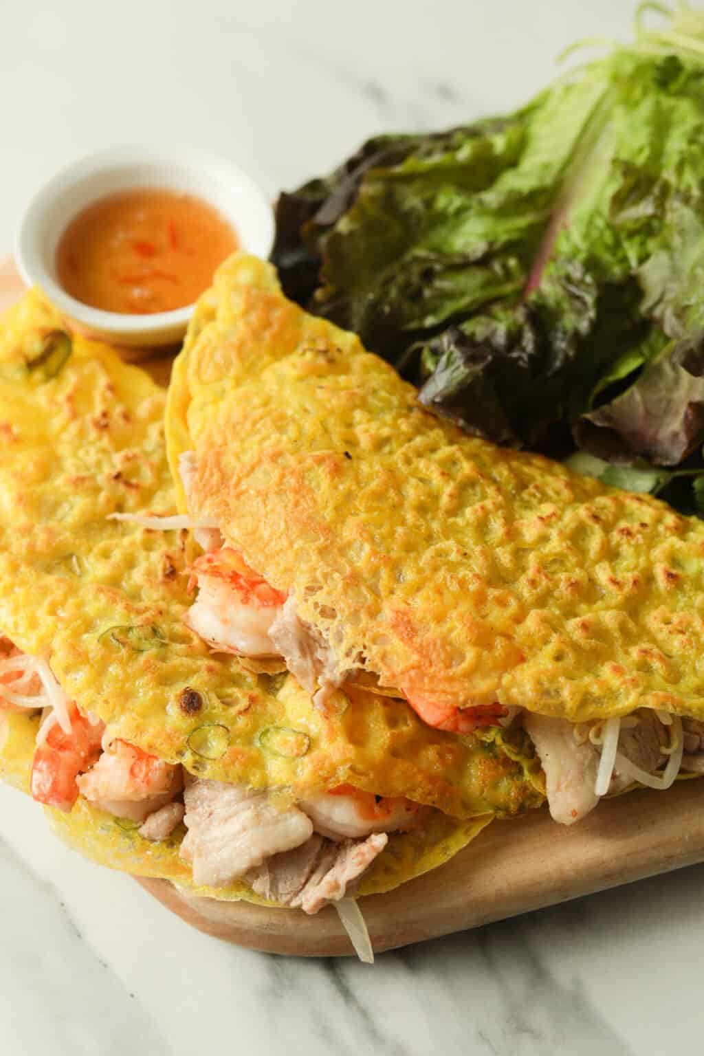 Crispy Vietnamese Banh Xeo - A Peachy Plate